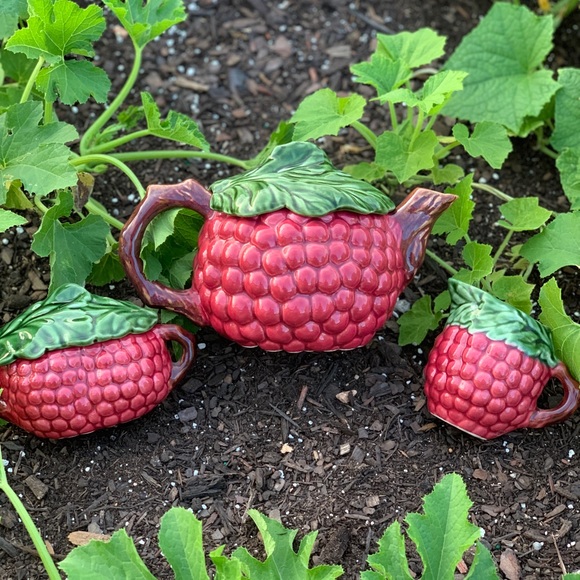 Dining | Vintage Red Grape Tea Set | Poshmark